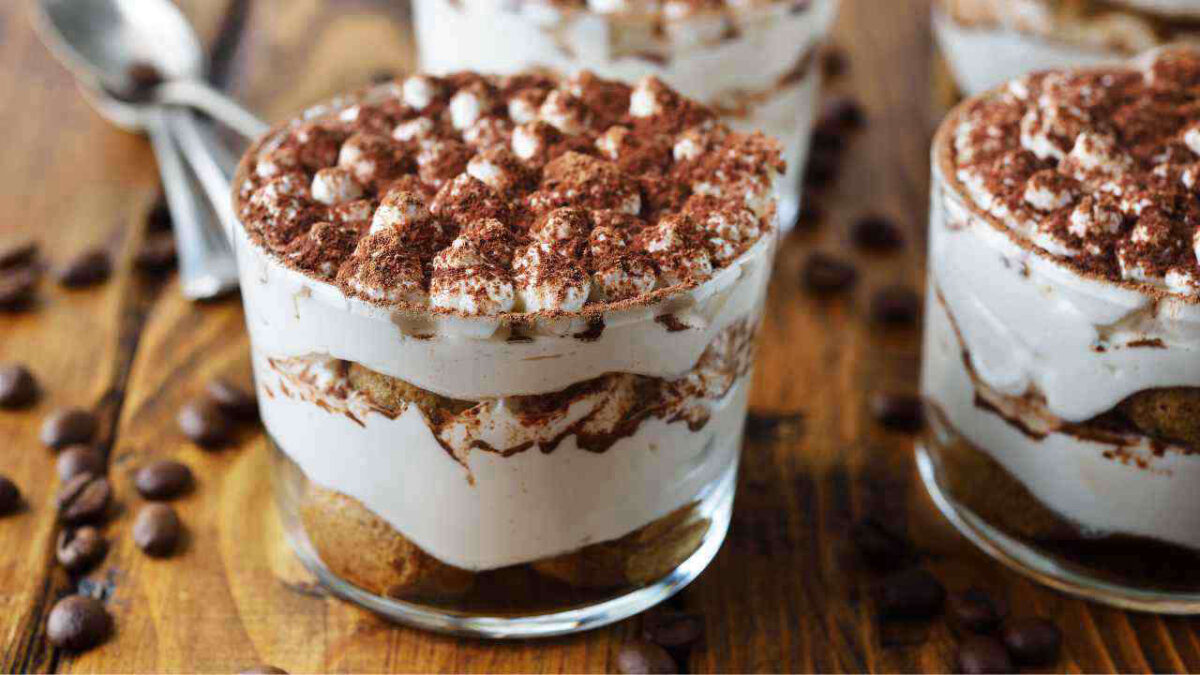 Tiramisù Leggero: Il Segreto per un Dolce Fresco e Senza Mascarpone da ...