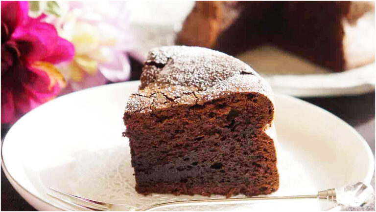 Maxi Soufflé al Cioccolato: Il Segreto per un Dessert Elegante e ...